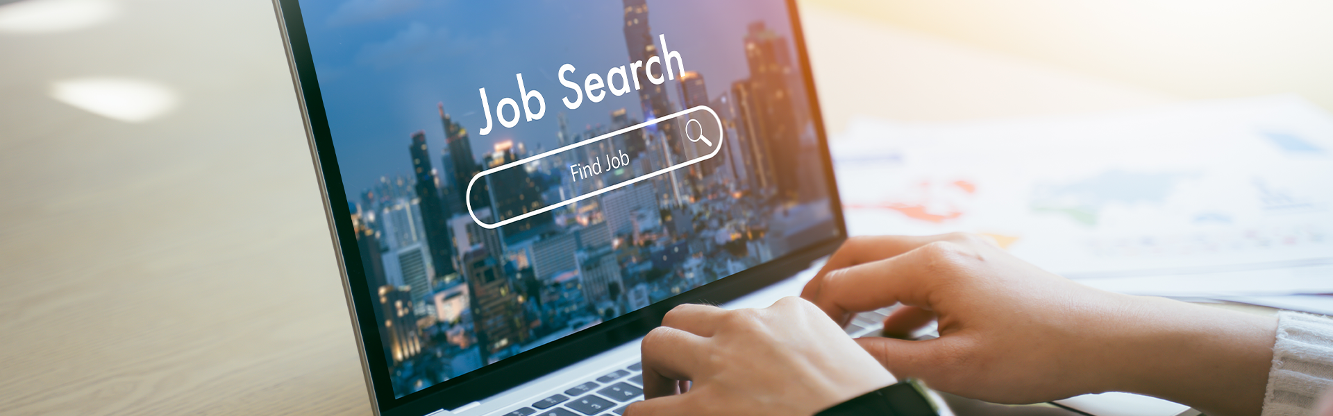 Offene Stellen | Karriere bei Kombiverkehr